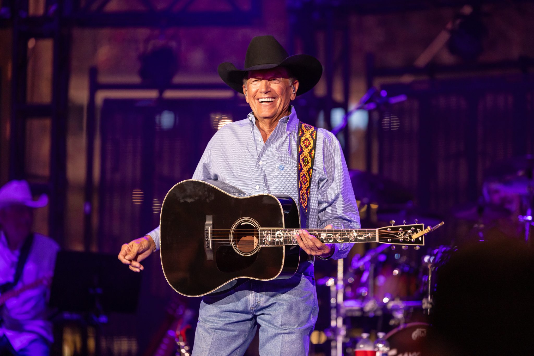 George Strait Sets U.S. Concert Attendance Record At Kyle Field » REDx ...