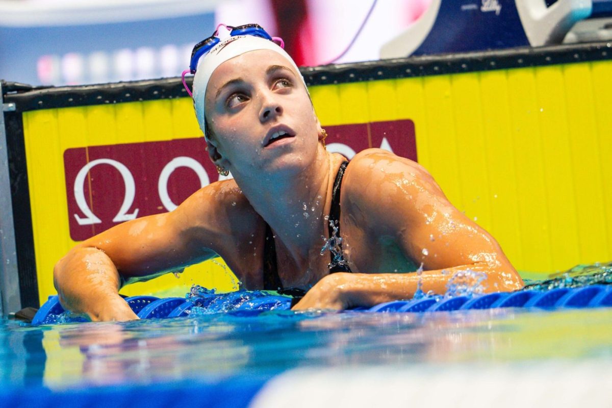 American Swimmer Regan Smith Sets New World Record In 100-Meter ...